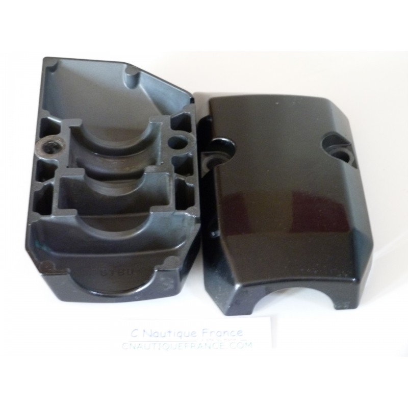DF40A DF60A COUVERCLE SILENT BLOC 40 - 60 CV SUZUKI 88L