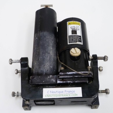 830150A1 Mercury Mariner 40-60 HP Outboard Power Trim