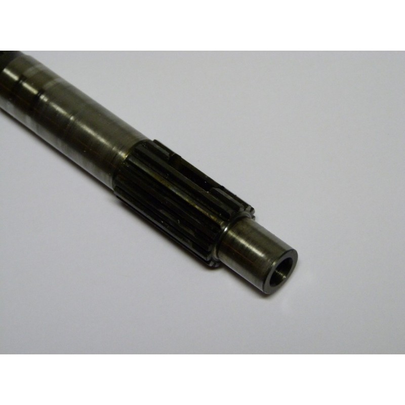 5 HP 2S PROPELLER SHAFT NISSAN TOHATSU