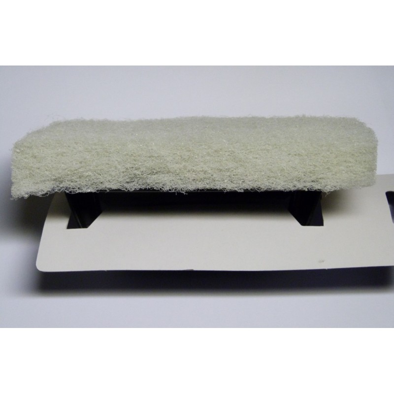 Soft abrasive pad brush